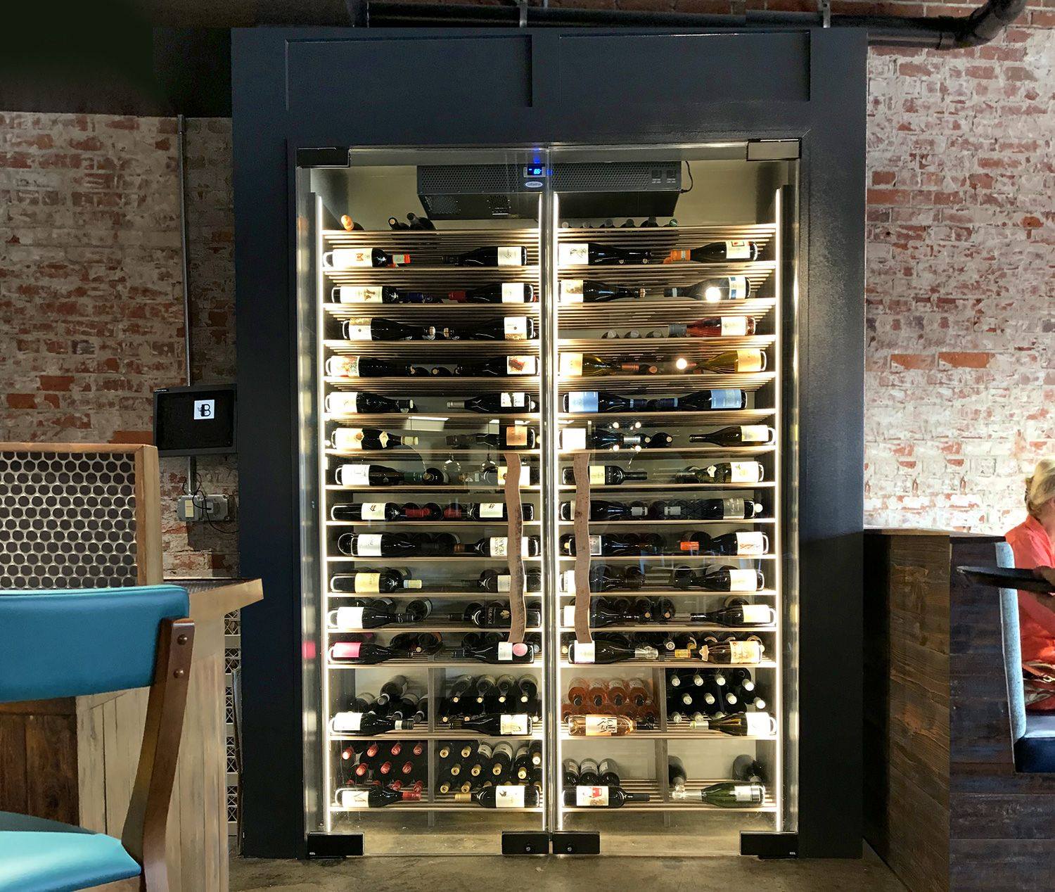 Modern Wine Cellar: The Latest Trends and Designs